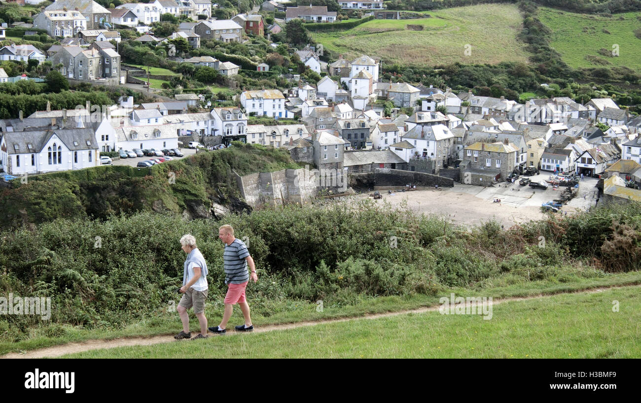 Walkers on the South West Coast Path, Port Isaac, North Cornwall ...