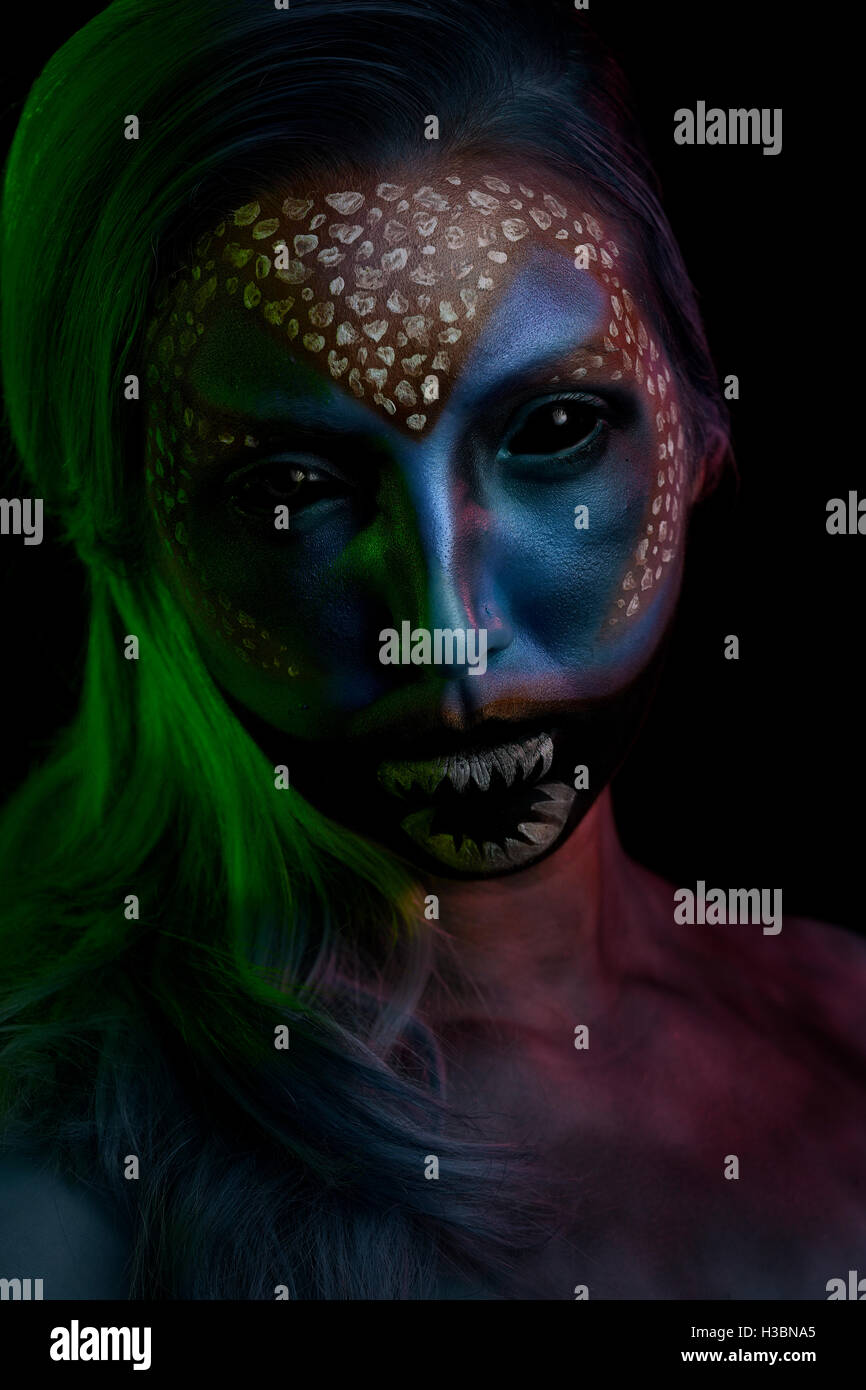 Female alien character hi-res stock photography and images - Alamy