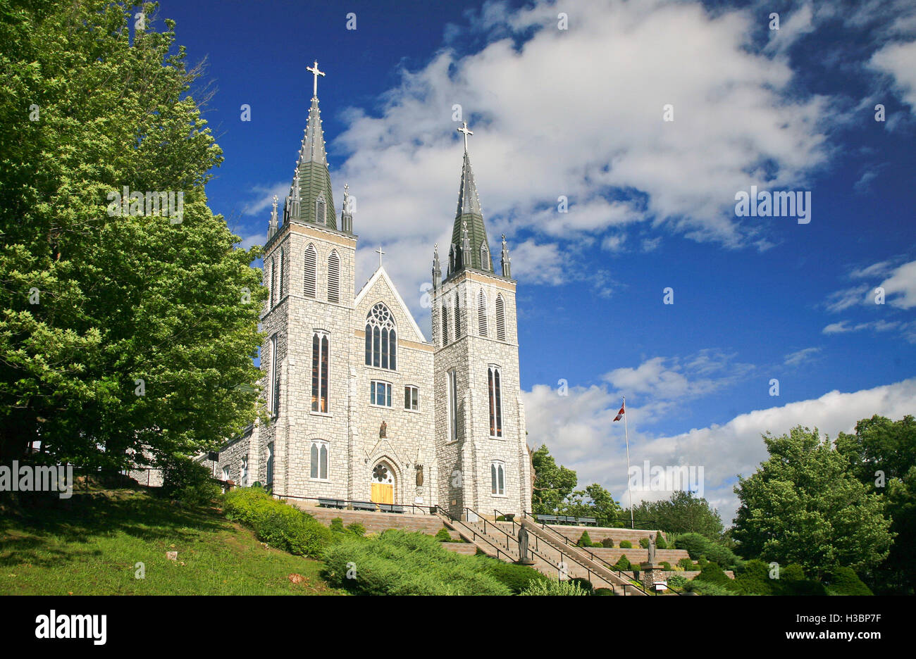 Martyr's Shrine Church Stock Photo - Alamy