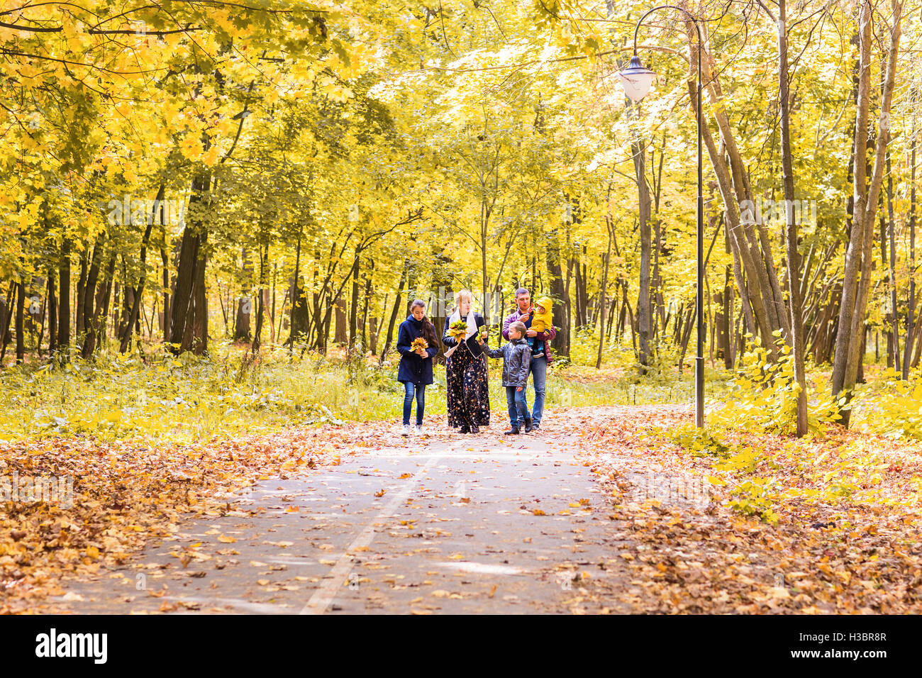 Happy family running on hike hi-res stock photography and images - Alamy