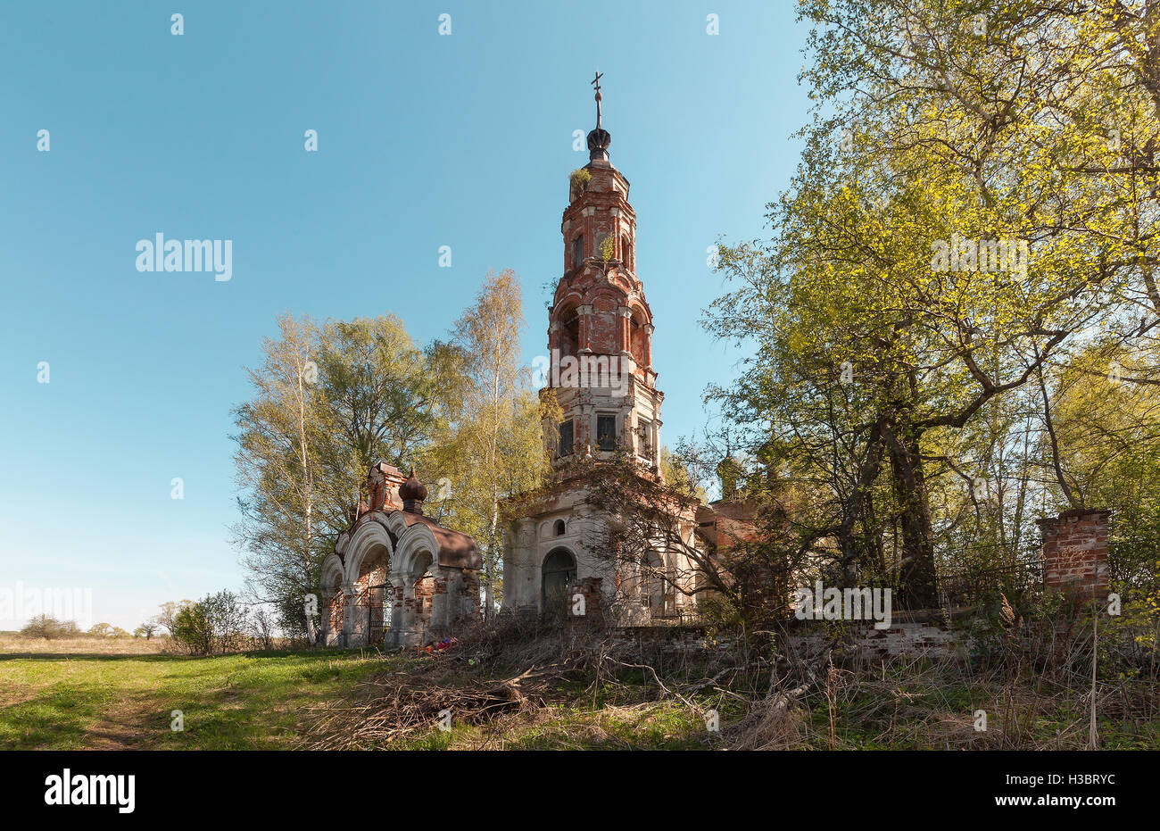 Abandoned bell tower hi-res stock photography and images - Alamy