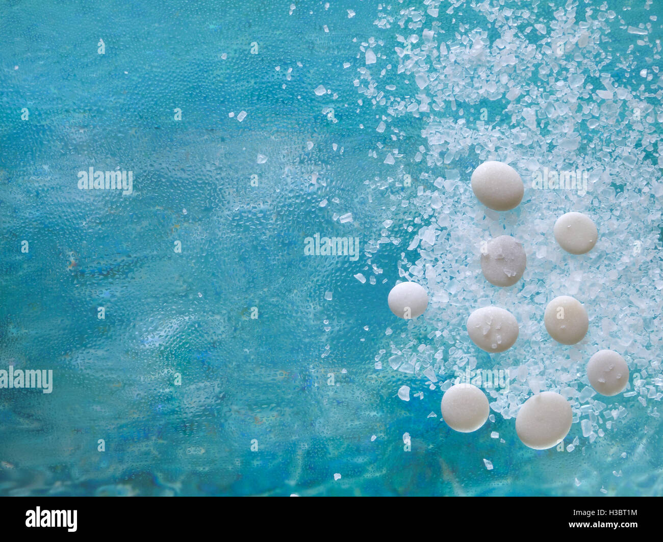 Salt water glass hi-res stock photography and images - Alamy