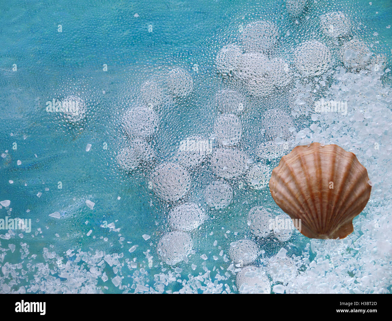 Salt water glass hi-res stock photography and images - Alamy