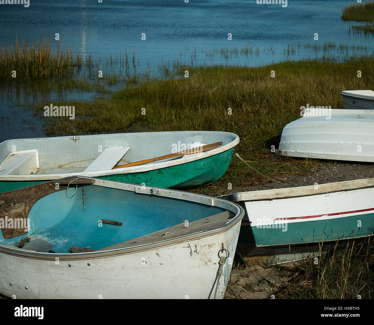 Row boats hi-res stock photography and images - Alamy