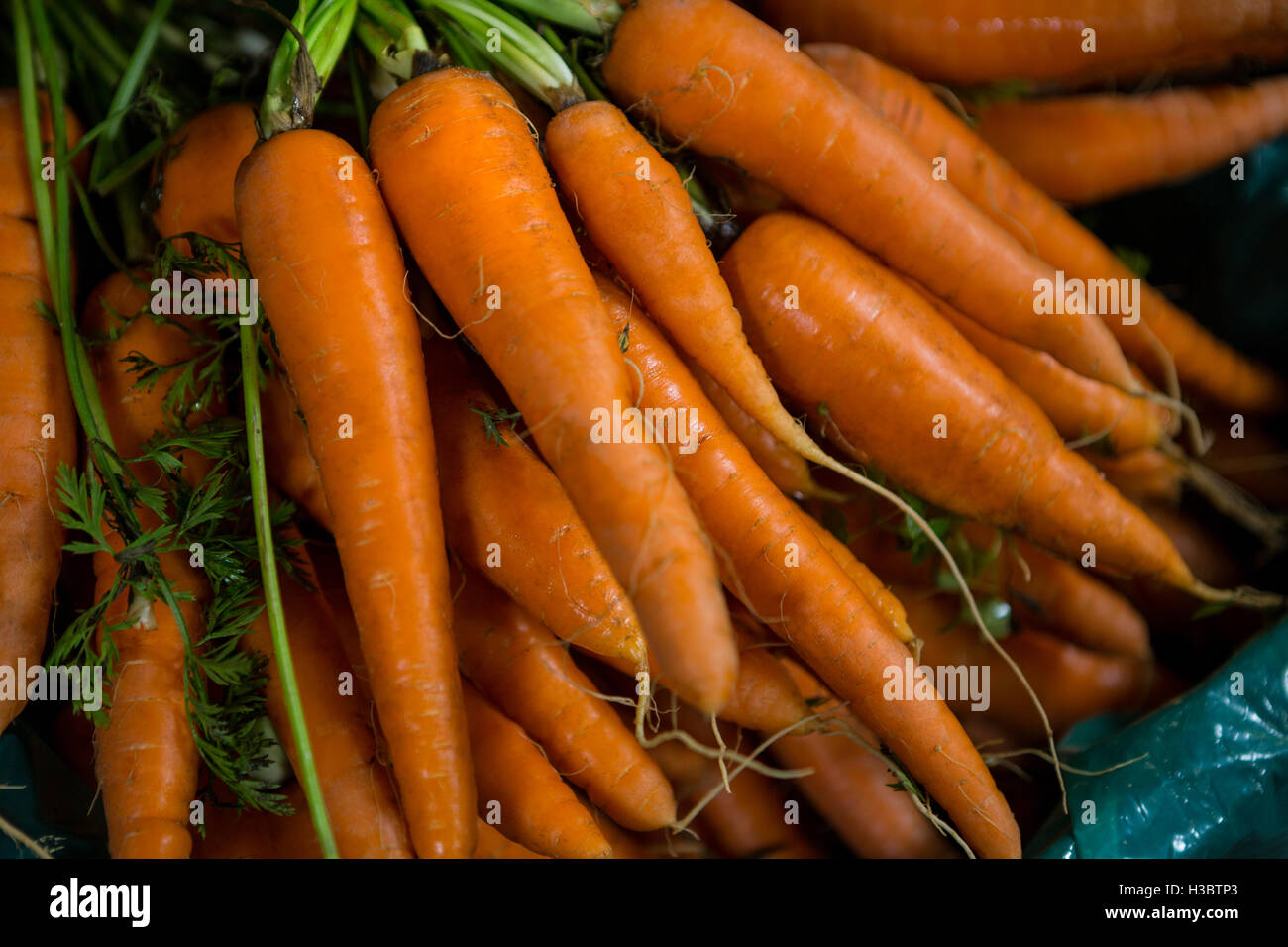 Carrots grocery store hi-res stock photography and images - Alamy