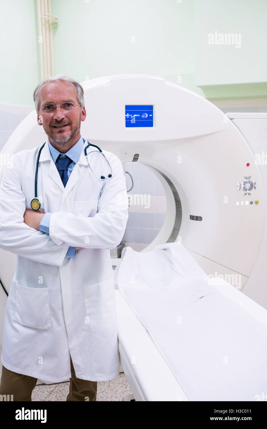 Scanner Oncology High Resolution Stock Photography and Images - Alamy