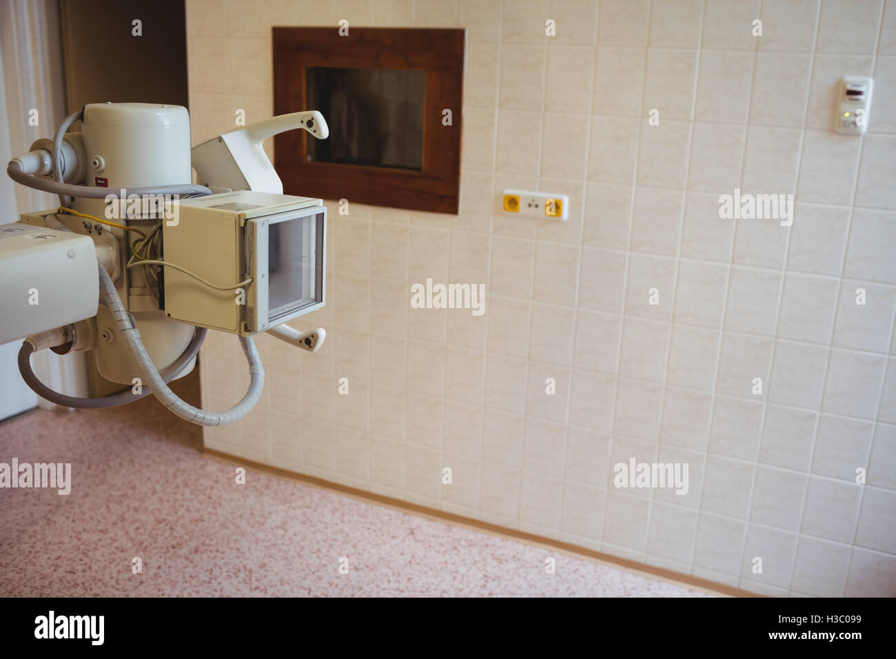 Empty room hi-res stock photography and images - Alamy