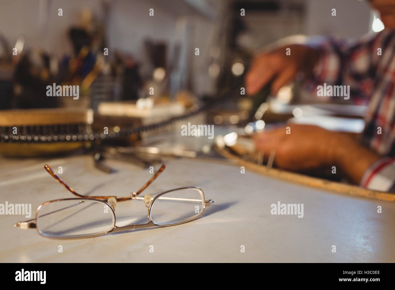 Spectacles frame hi-res stock photography and images - Alamy