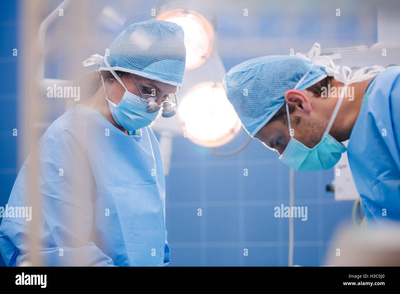 Operation staff hi-res stock photography and images - Alamy