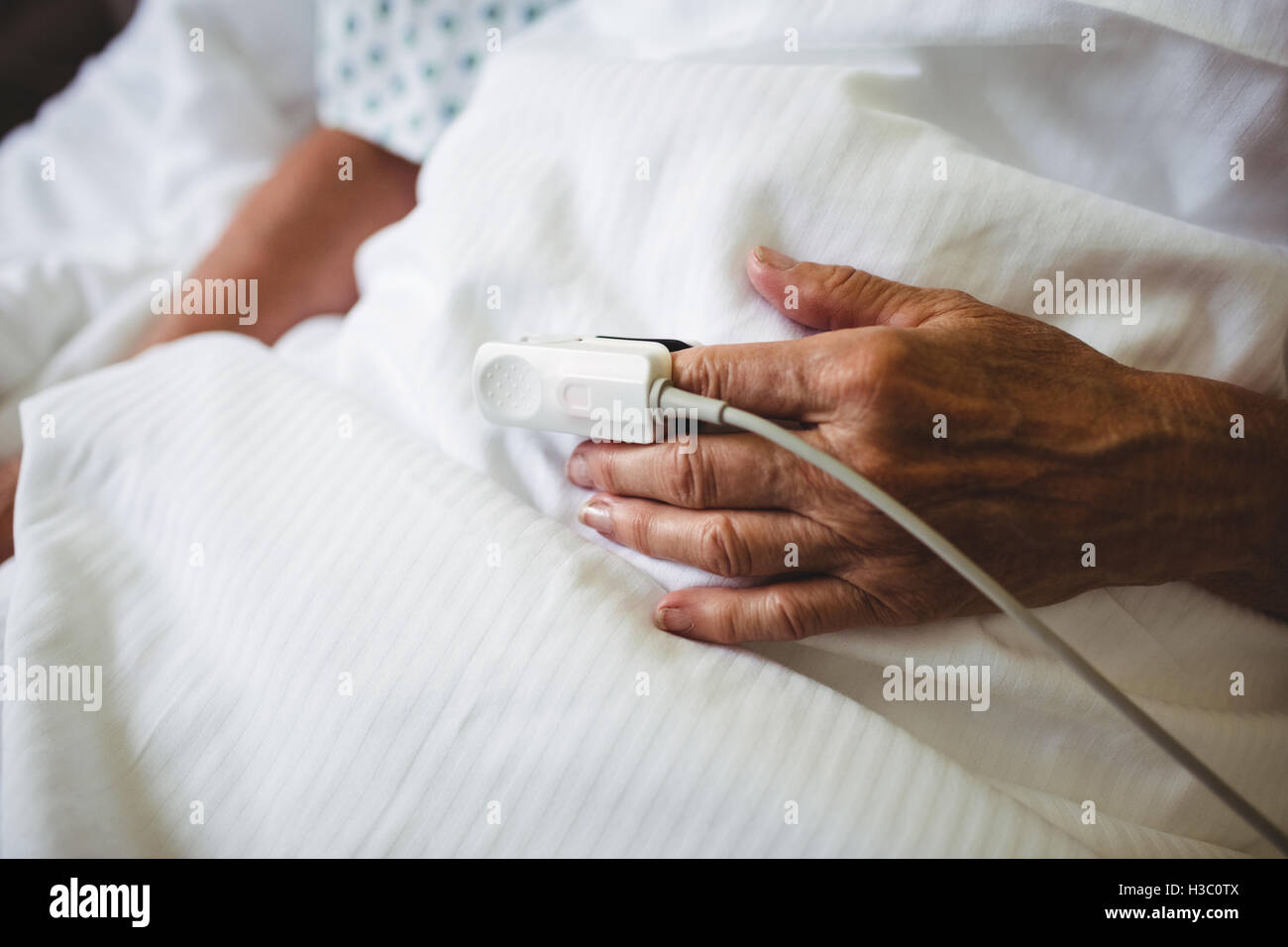 Pulse oximetry hi-res stock photography and images - Alamy