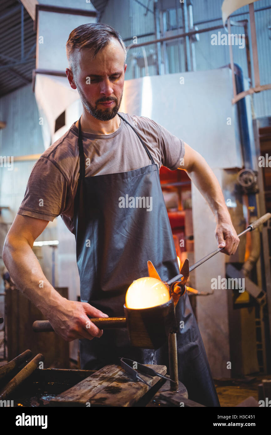 Glassblowing block hi-res stock photography and images - Alamy