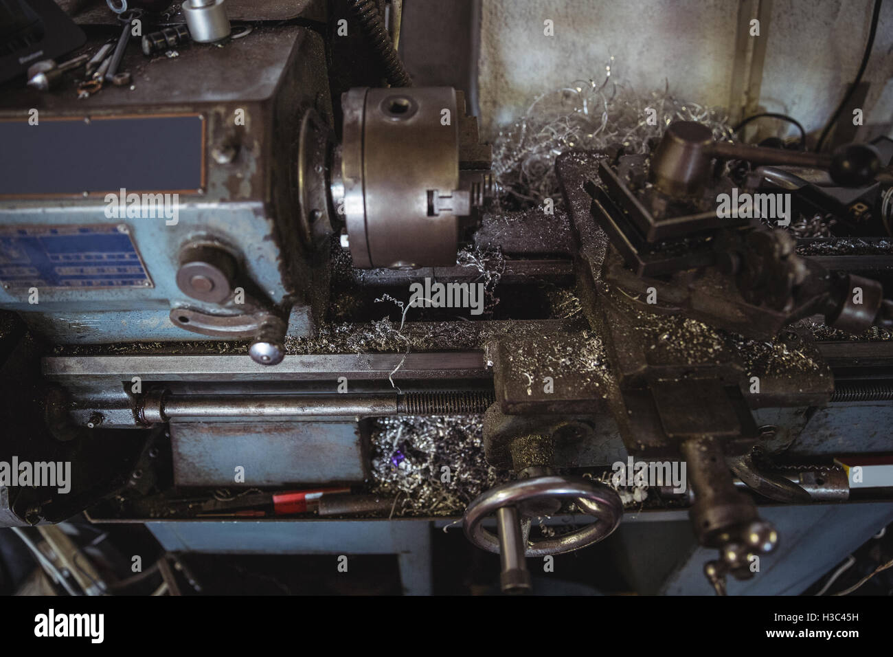 Close-up of lathe machine Stock Photo - Alamy
