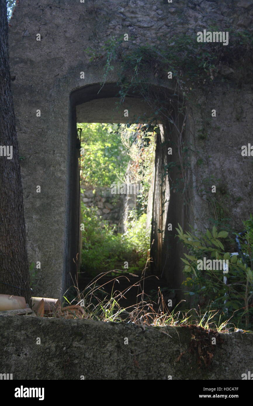 Wall passageway hi-res stock photography and images - Alamy