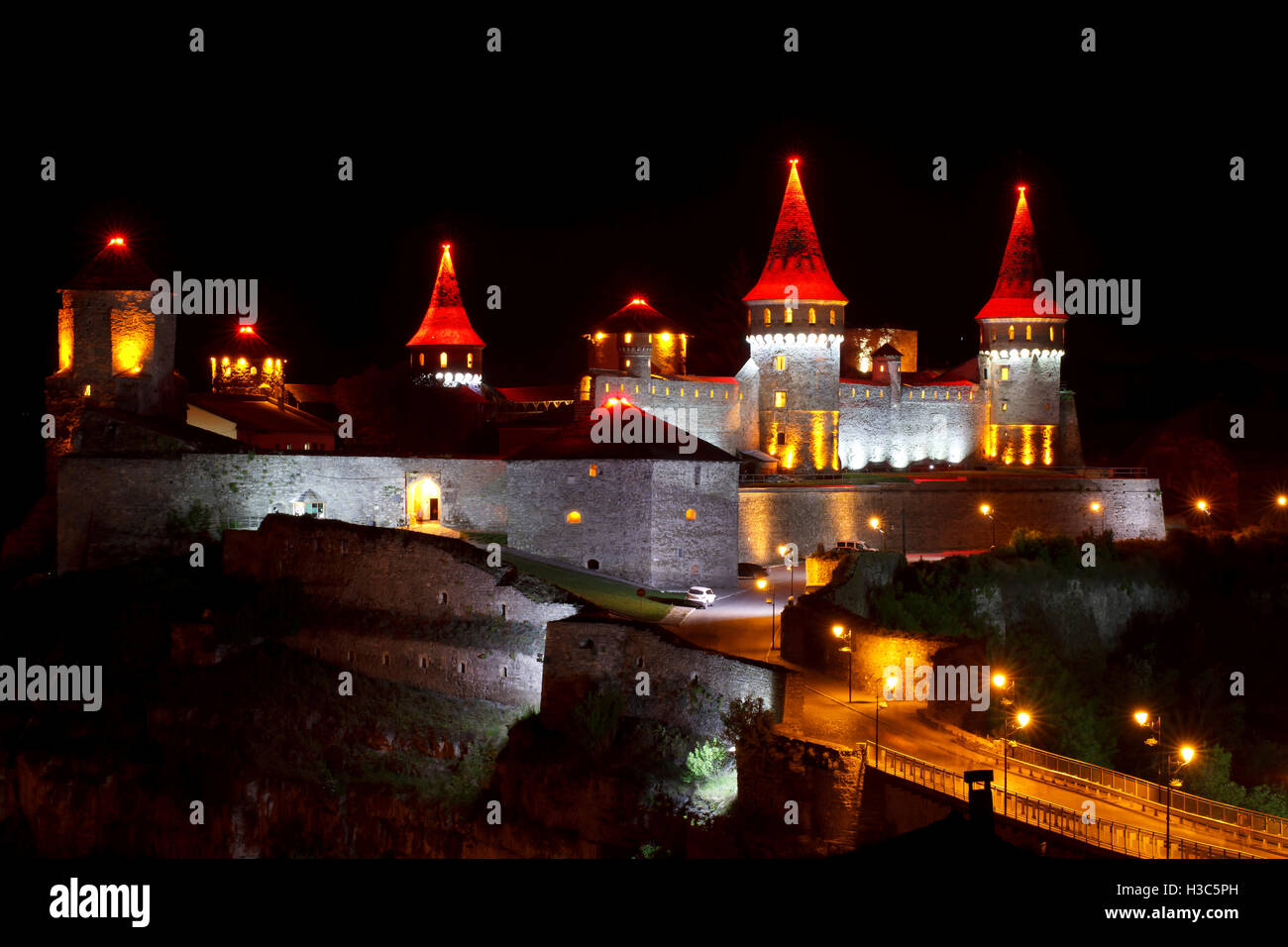 Haunted castle and night hi-res stock photography and images - Alamy