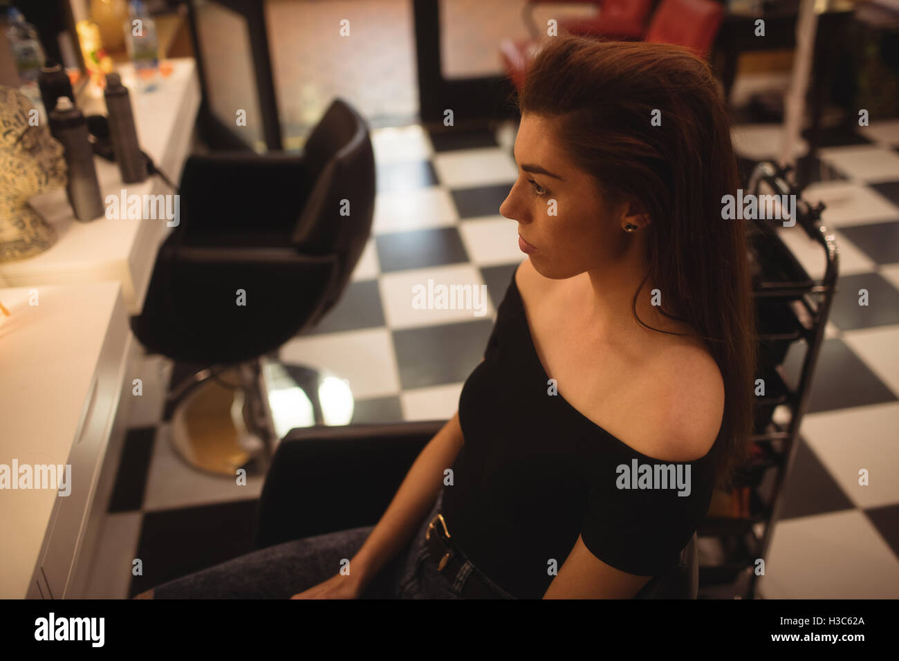 Saloon woman hi-res stock photography and images - Alamy