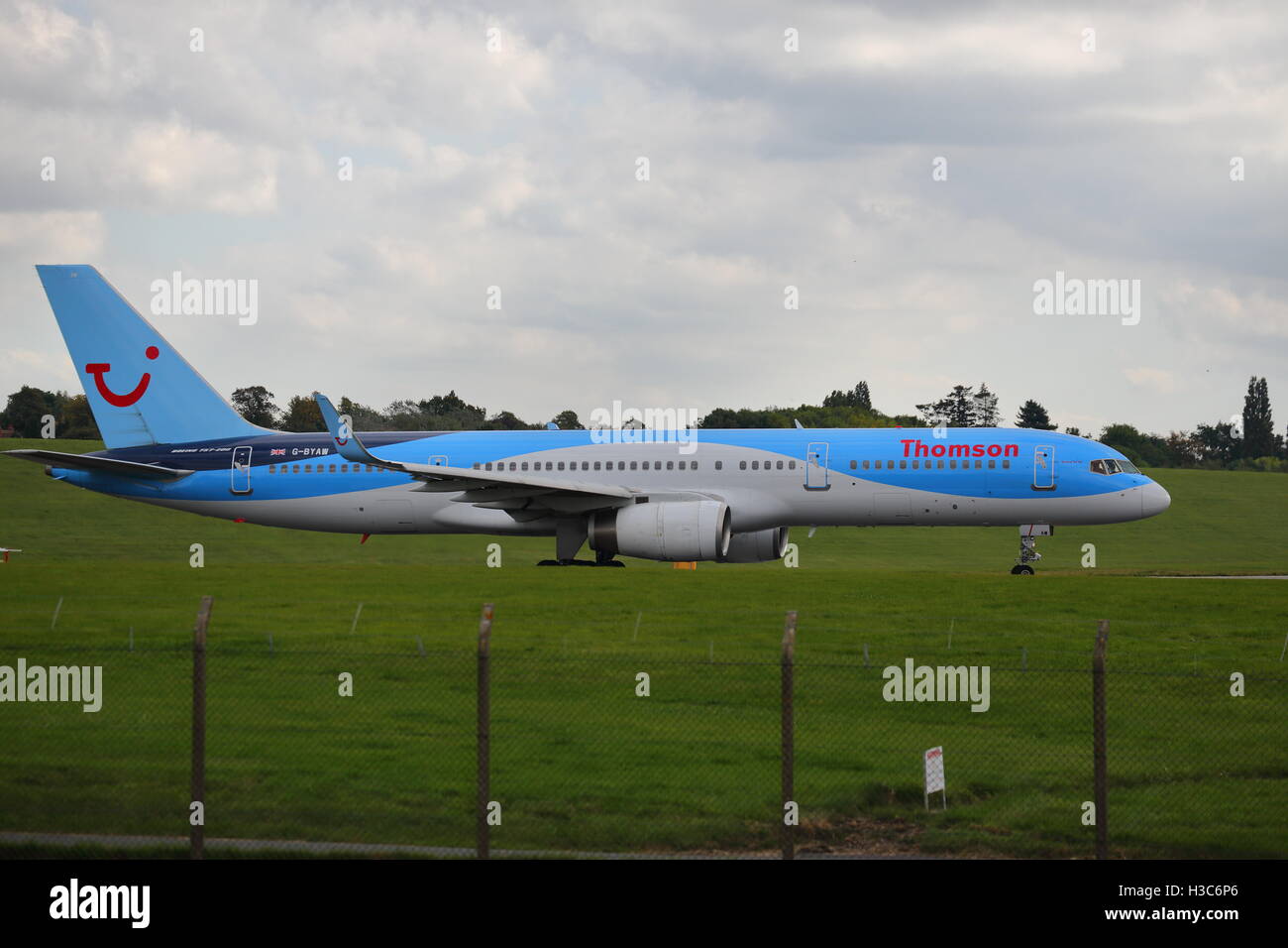 Thomson Airways Boeing 757-200 G-BYAW on the runway ready for takeoff ...