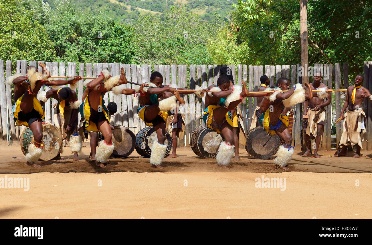 Dance Troupe Outdoors High Resolution Stock Photography and Images - Alamy