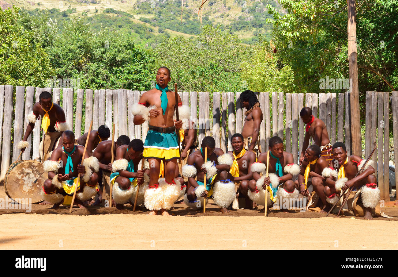 Swazi traditional troupe singing and dancing at the Mantenga Swazi ...