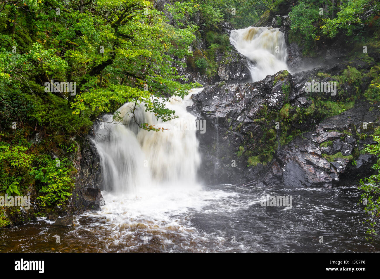 Abhainn hi-res stock photography and images - Alamy