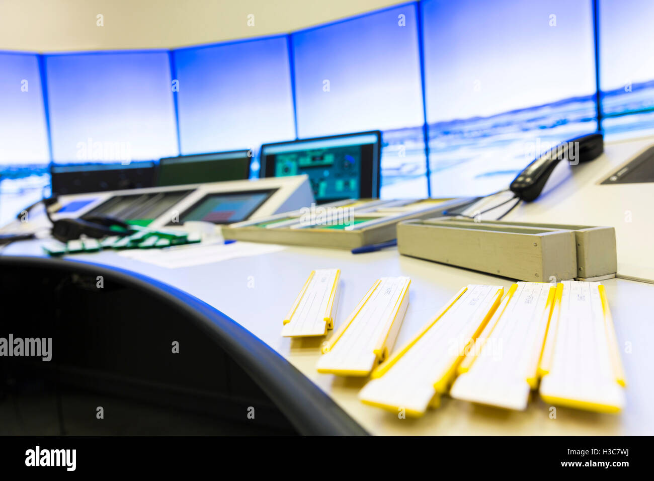 Radio control room hi-res stock photography and images - Alamy