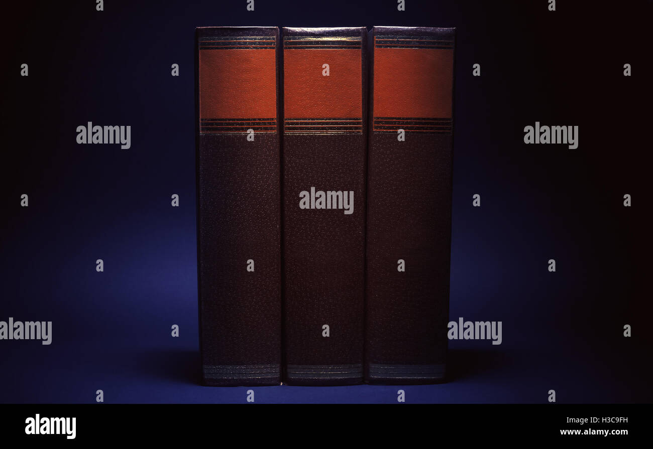 Book with blue background hi-res stock photography and images - Alamy