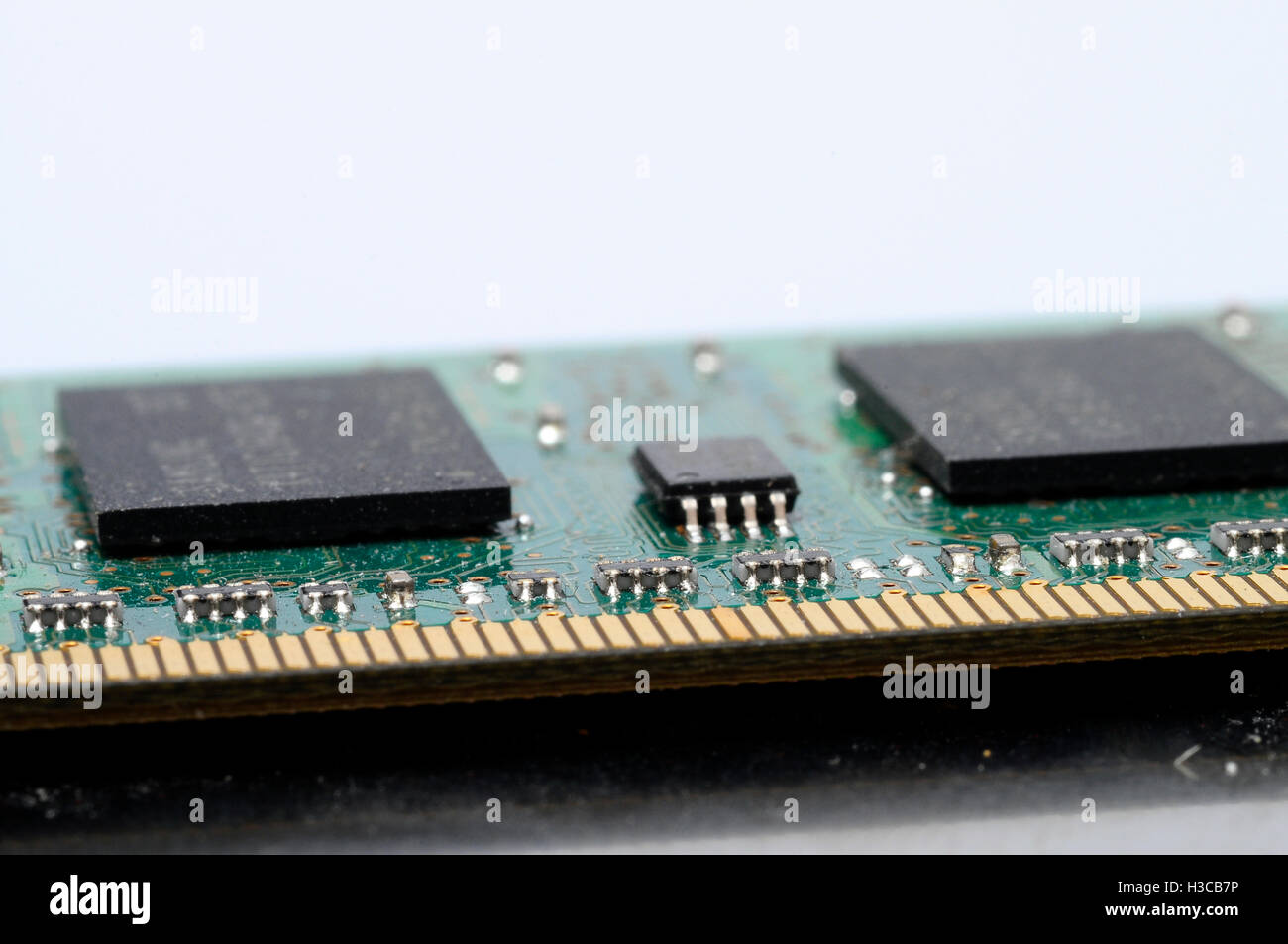 Macro of computer ram memory barrette Stock Photo - Alamy