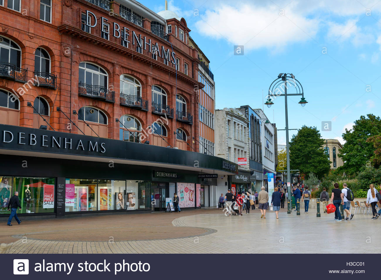 Bournemouth Square High Resolution Stock Photography and Images - Alamy