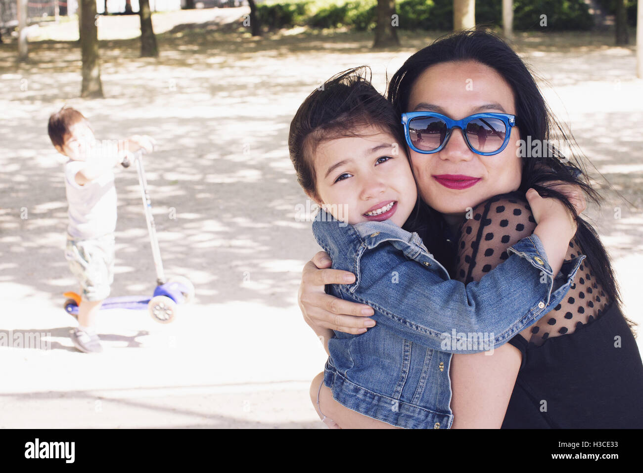 One embracing woman face hi-res stock photography and images - Alamy