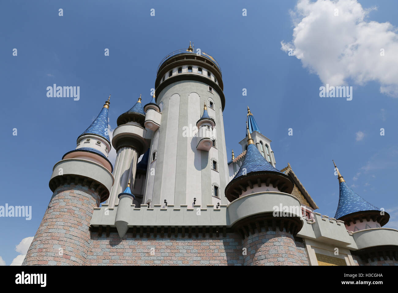 Sazova tale castle hi-res stock photography and images - Alamy