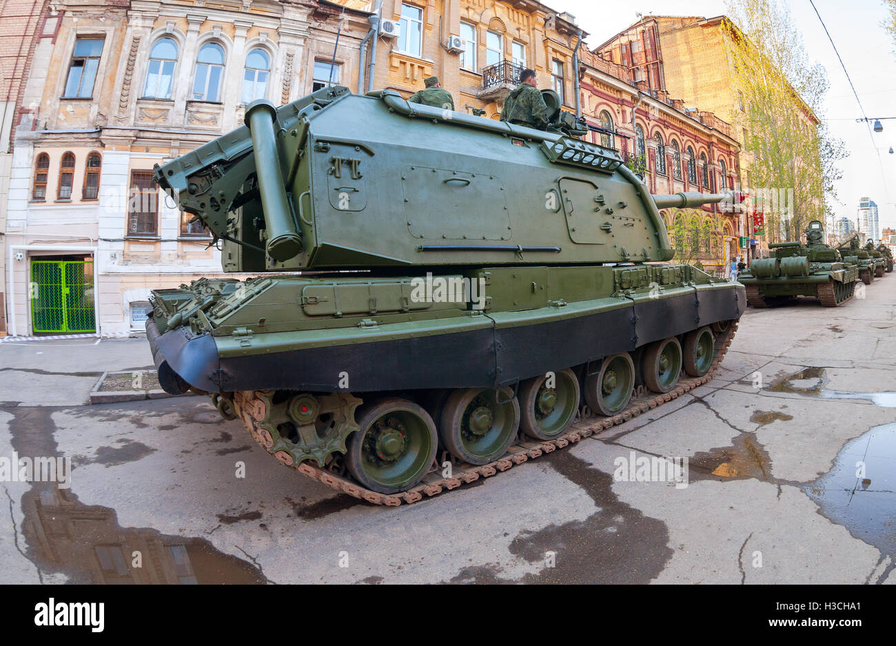 152-mm self-propelled howitzer 2S19 "Msta- S", mod.1989 parked up on the city street Stock Photo ...