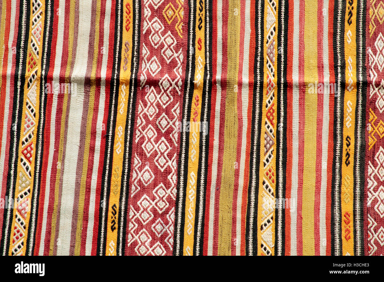 Asian middle rugs hi-res stock photography and images - Alamy
