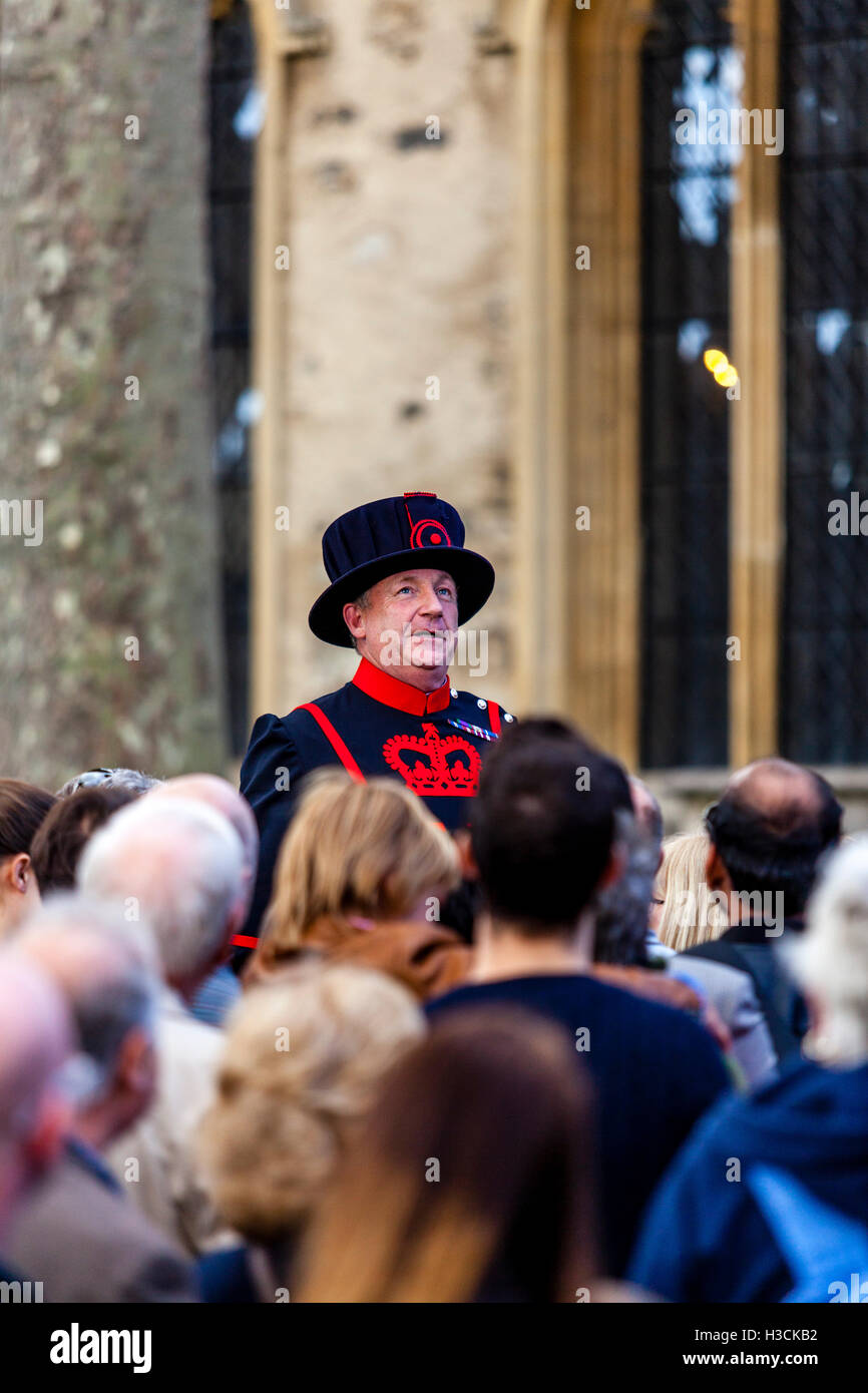 Yeoman wardens High Resolution Stock Photography and Images - Alamy