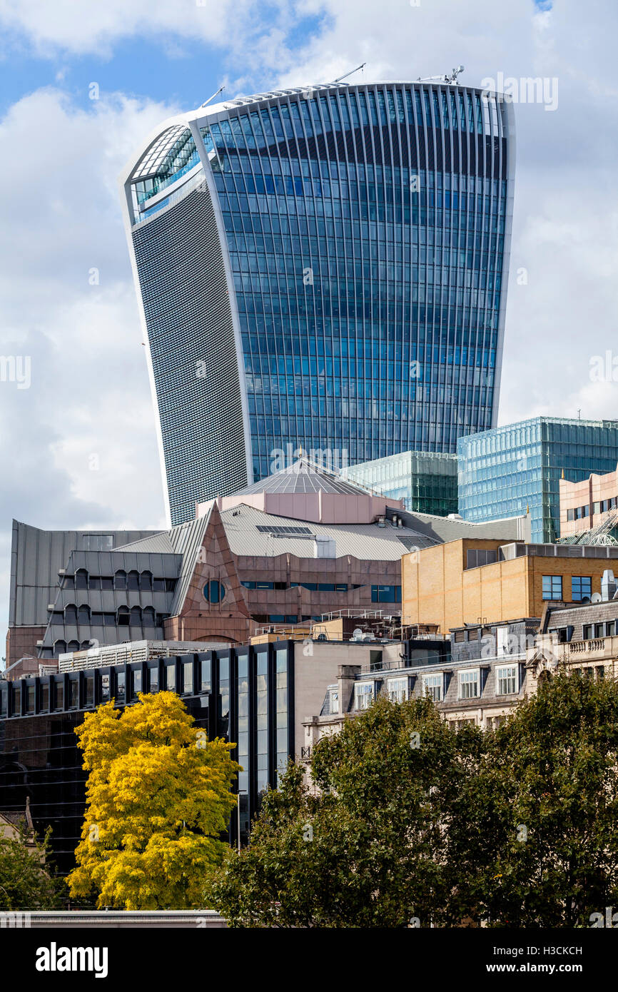 20 Fenchurch Street (The Walkie Talkie Building) and The City Of London ...