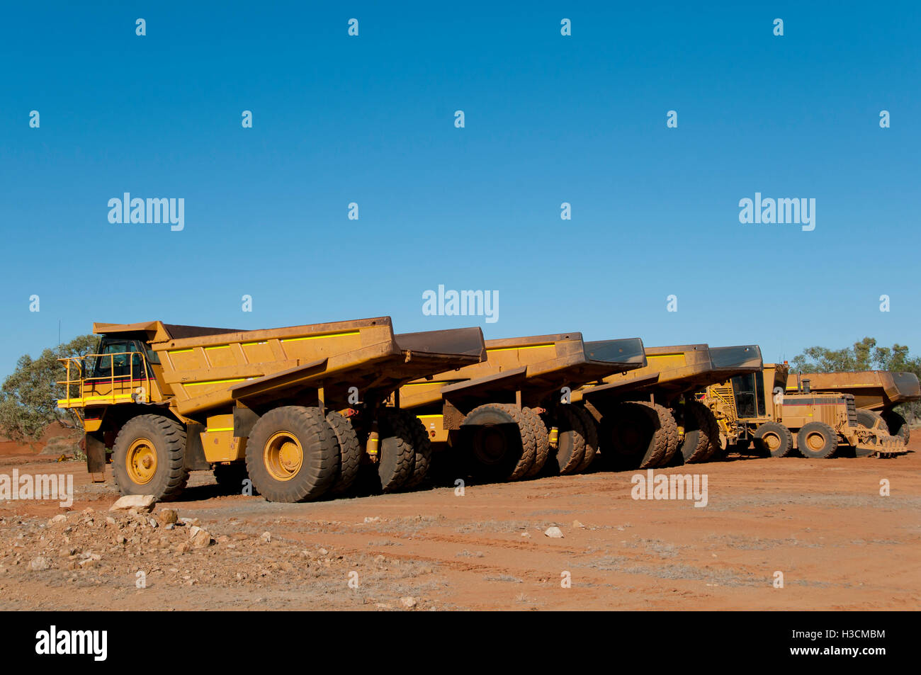Mining dump trucks hi-res stock photography and images - Alamy