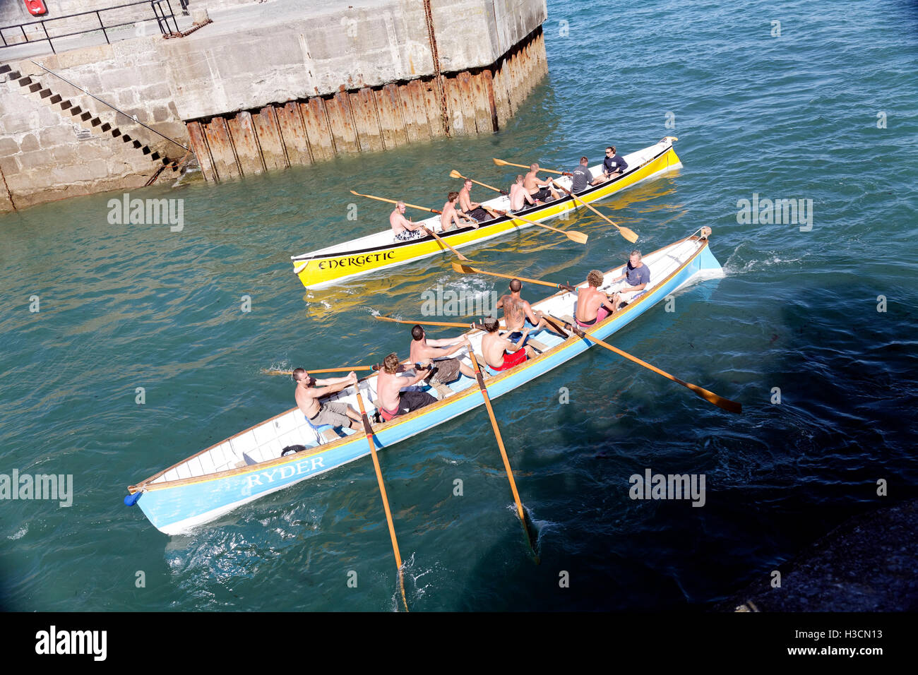 UK Cornwall Traditional Cornish gig boat racing crews Stock Photo - Alamy