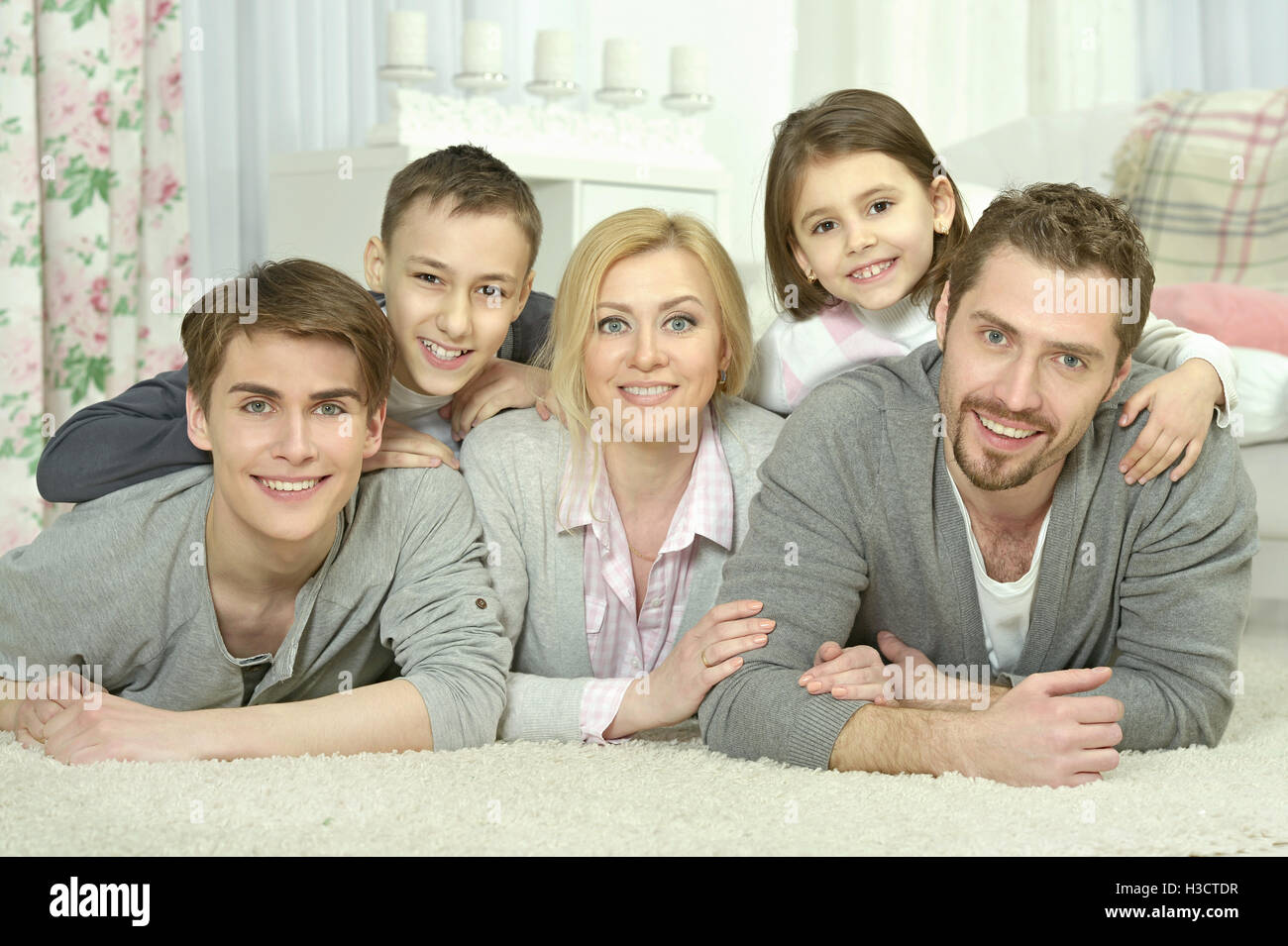 happy family at home Stock Photo - Alamy