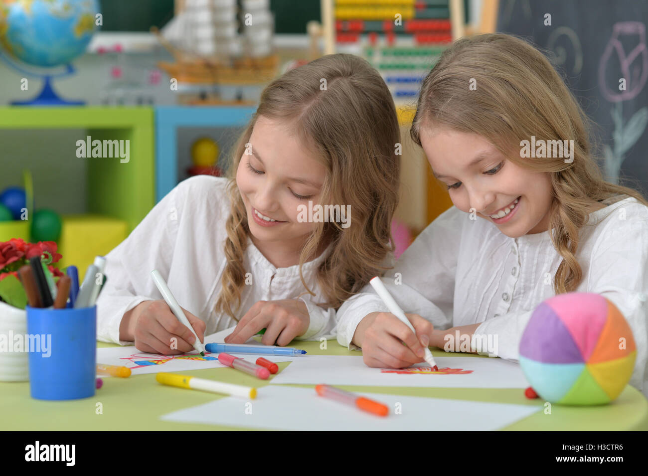 girls on lesson of art Stock Photo - Alamy