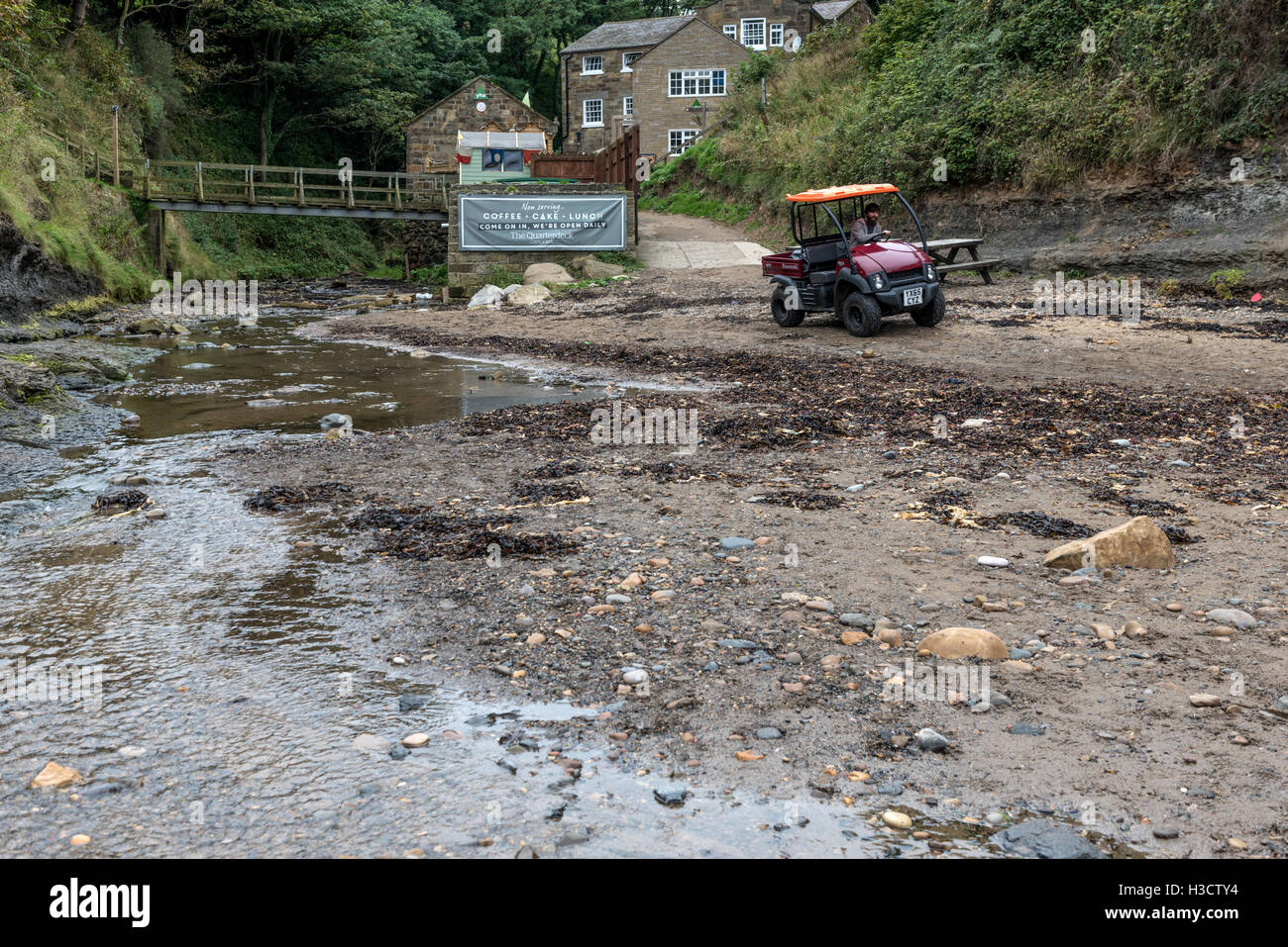 Robin hoods bay mill beck hi-res stock photography and images - Alamy