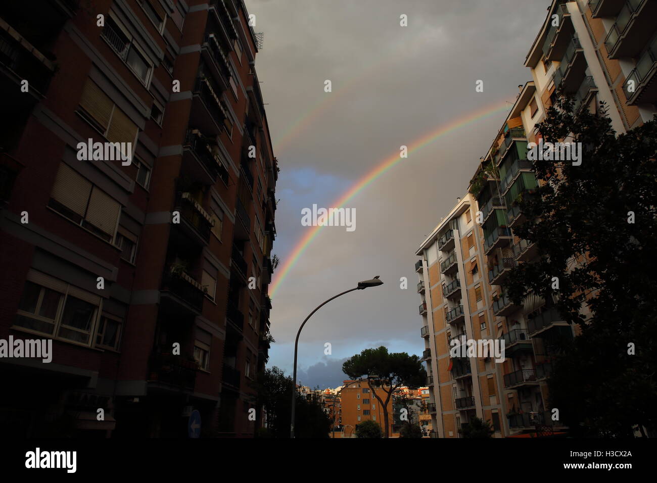 Roma, Italy. 05th Oct, 2016. A rainbow after a storm appears in the ...