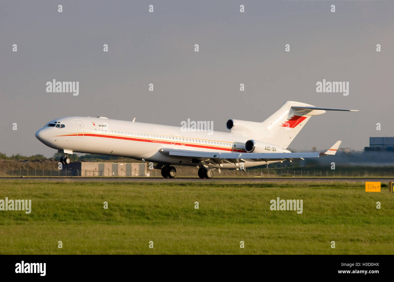 727 2m7 hi-res stock photography and images - Alamy