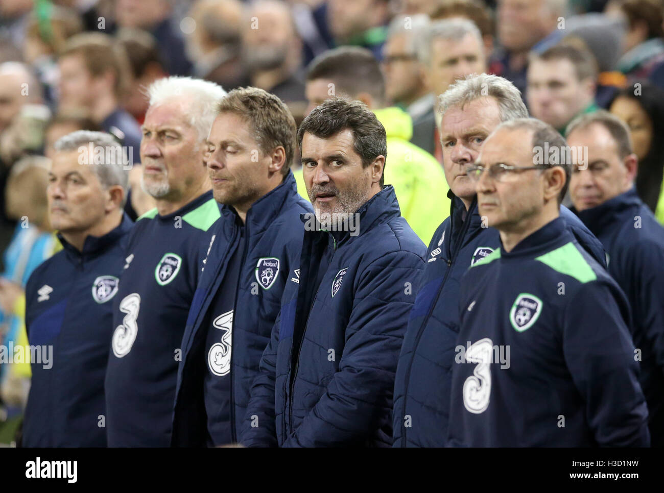 Republic of ireland assistant manager roy keane hi-res stock ...