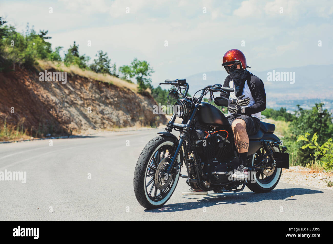 Cruiser motorcycle hi-res stock photography and images - Alamy