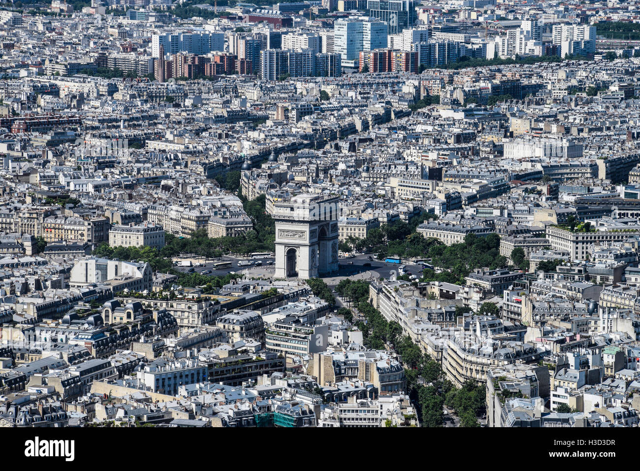 Aerial view of Paris and Arc De Triomphe Stock Photo - Alamy