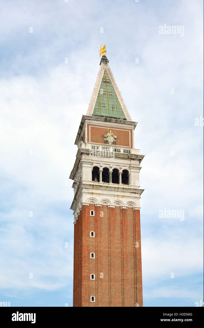 Campanile tower building hi-res stock photography and images - Alamy