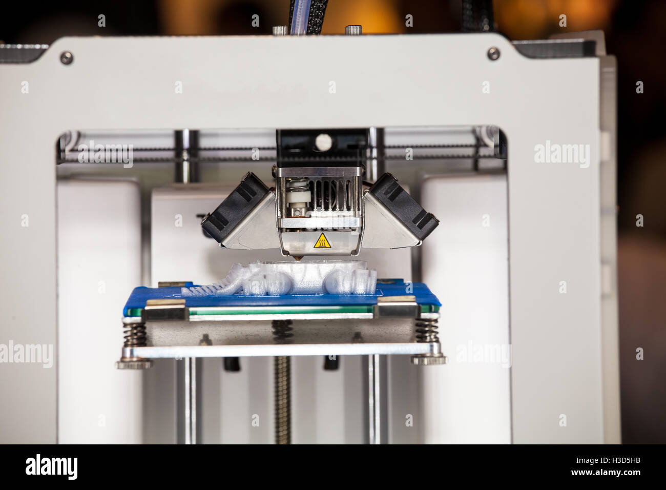 Working 3d printer Stock Photo - Alamy