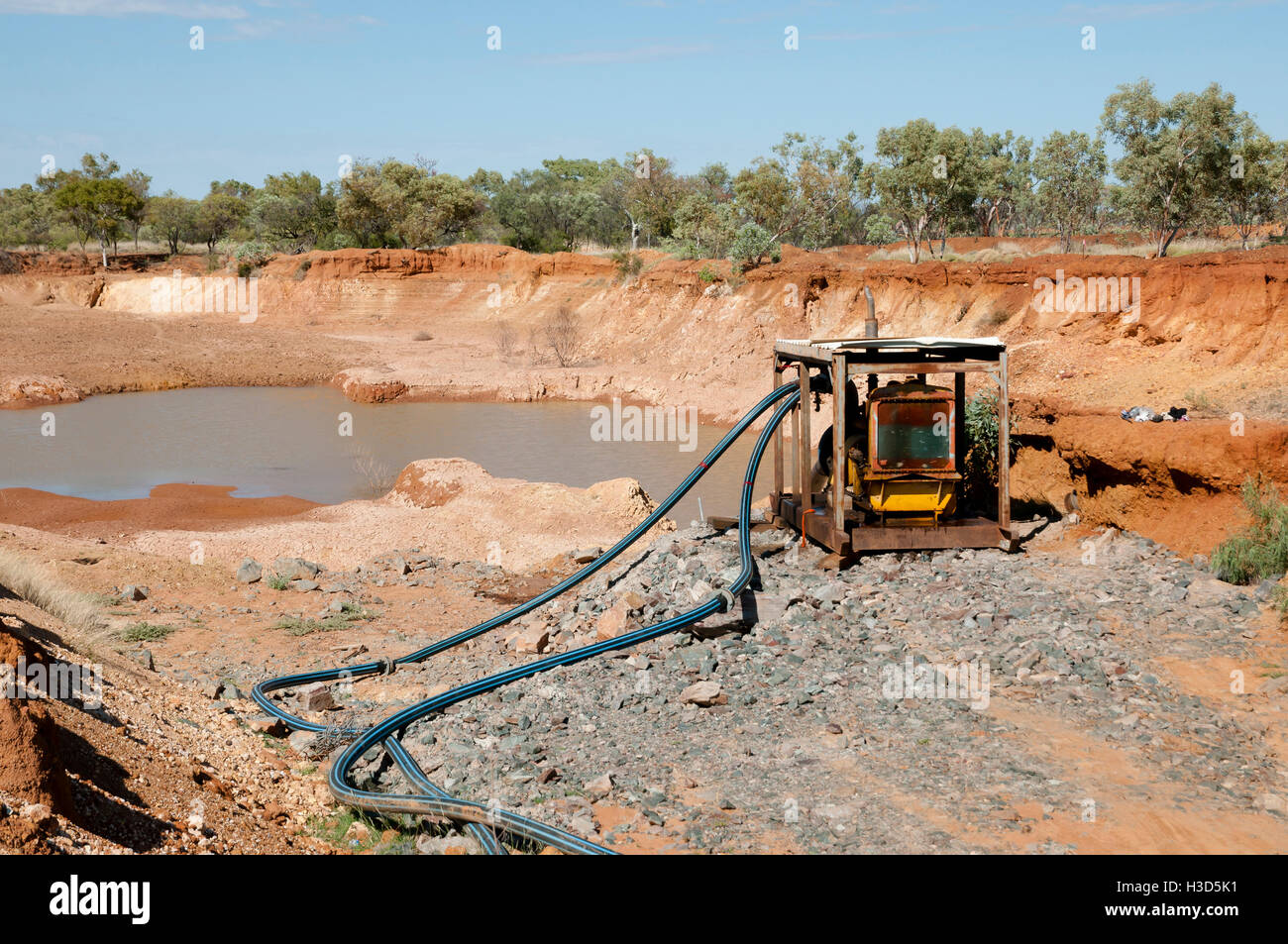 Open Pit Water Pumping - Australia Stock Photo - Alamy