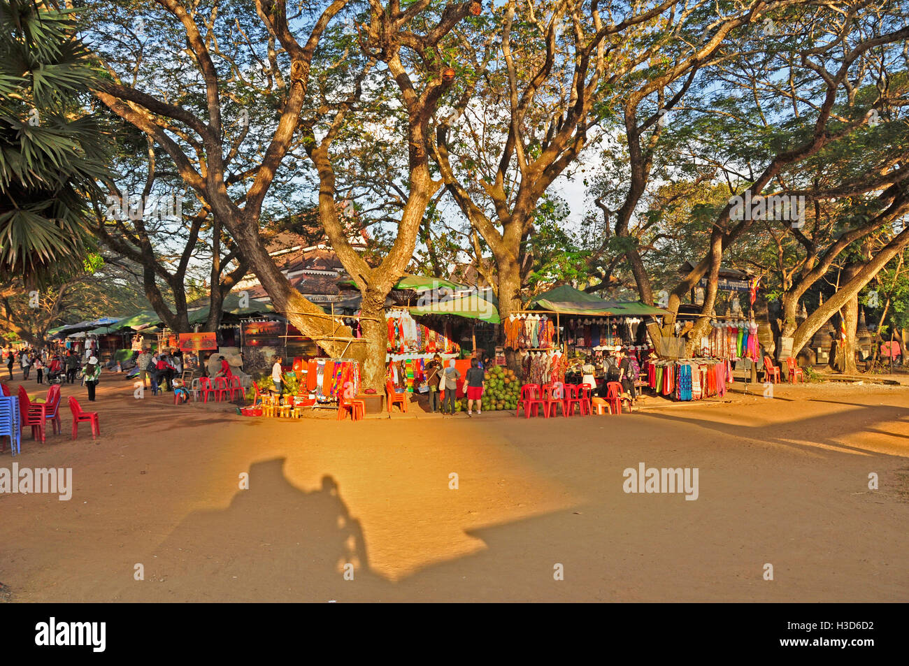 Angkar Wat market Stock Photo - Alamy