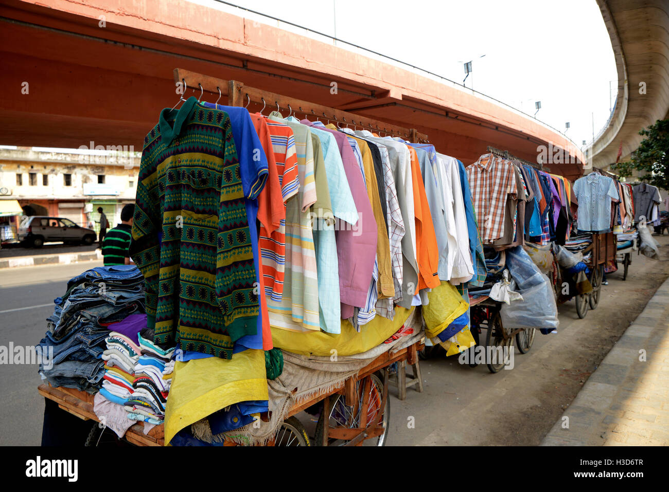 Indian garment market hi-res stock photography and images - Alamy