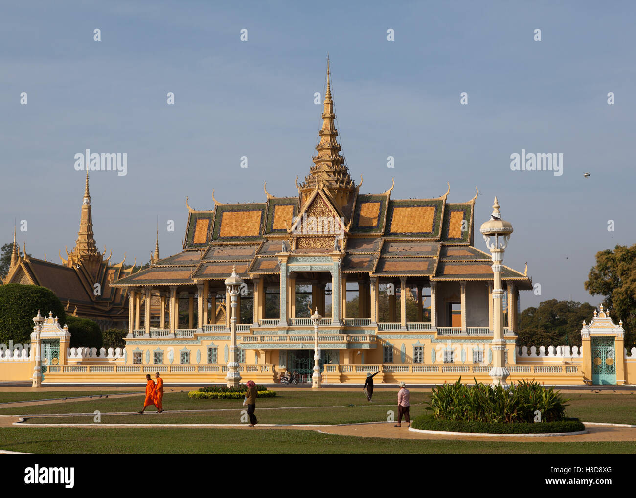 Chanchhaya pavilion hi-res stock photography and images - Alamy