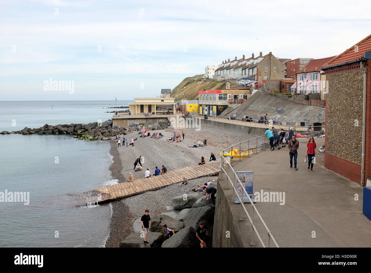 Sheringham, Norfolk, UK. September 24, 2016. The promenade and beach at ...
